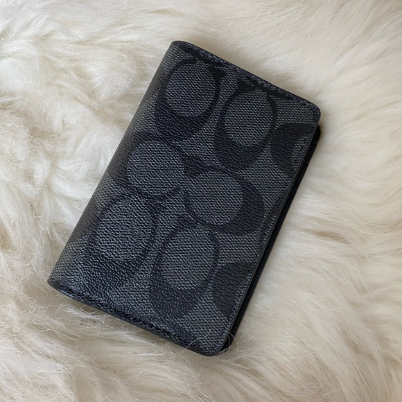 Coach | Accessories | Coach Id Wallet In Signature Canvas | Poshmark